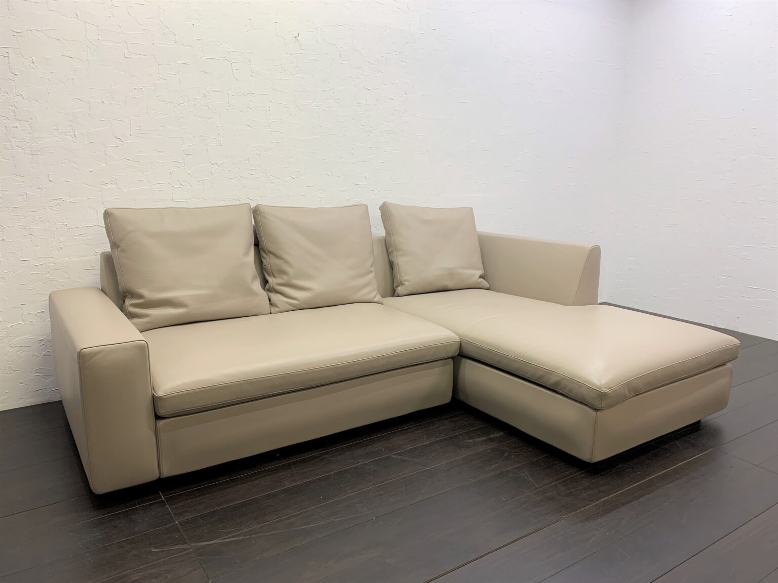 東京都 港区 arflex SONA アルフレックス ソーナ カウチソファ ユニットソファ 本革 買取しました！ - 出張買取 | 東京・神奈川のエコロジスタリユース