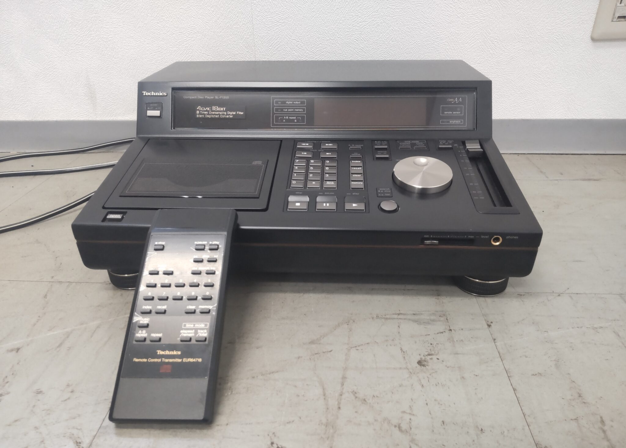 神奈川県座間市でTechnics SL-P1300 CDプレイヤーを買取しました。 - 出張買取 | 東京・神奈川のエコロジスタリユース